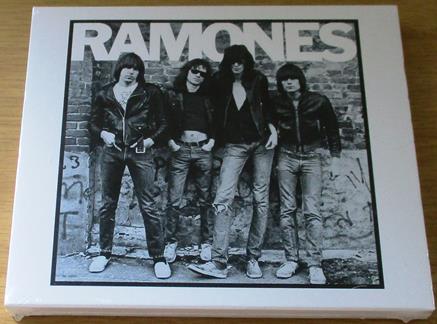 RAMONES Ramones (Remastered and Expanded) CD - Subterania